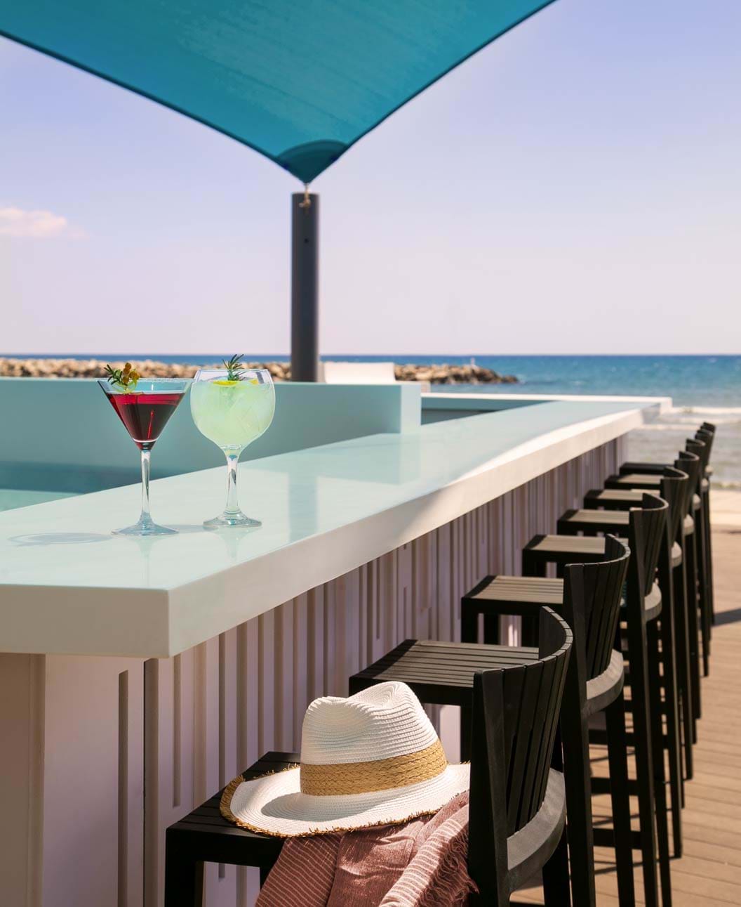 Beach Bar | Mercure Larnaca Beach Resort